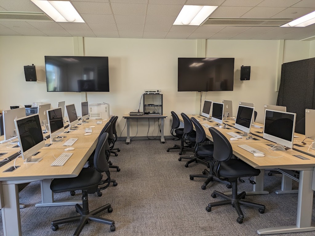 Media Lab – Harper Radio