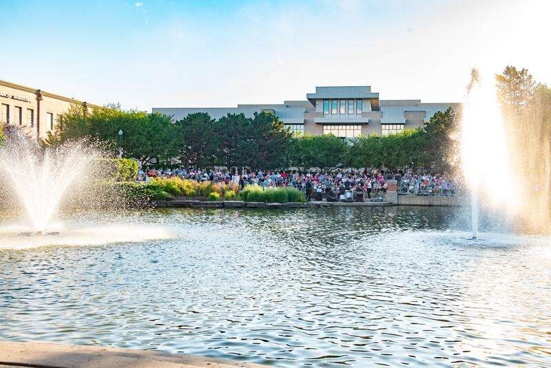 Summer Recommendations: Town Square Summer Concerts – Harper Radio
